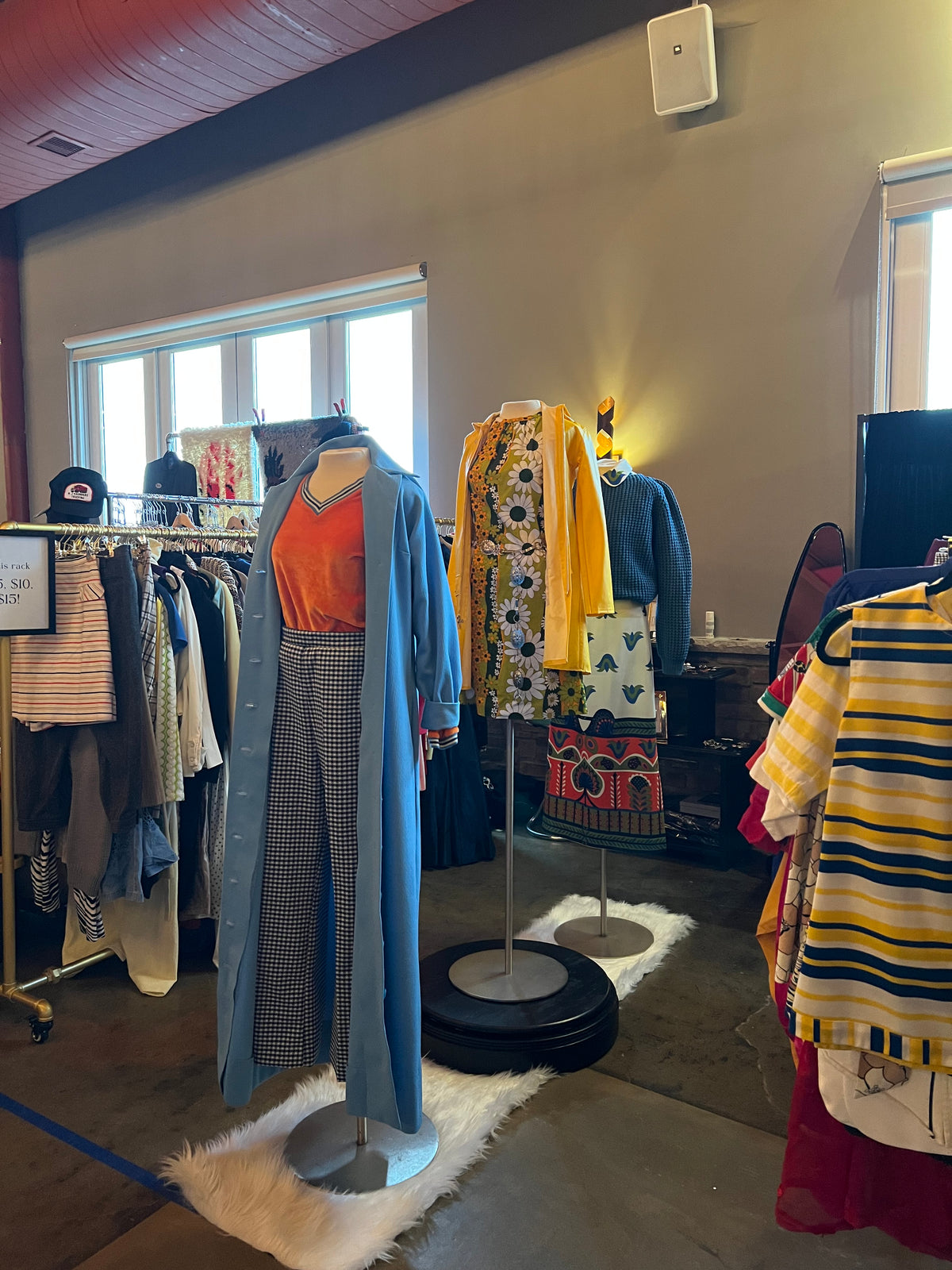 Luxury Vintage Curator and Stylist | Fashion Curator